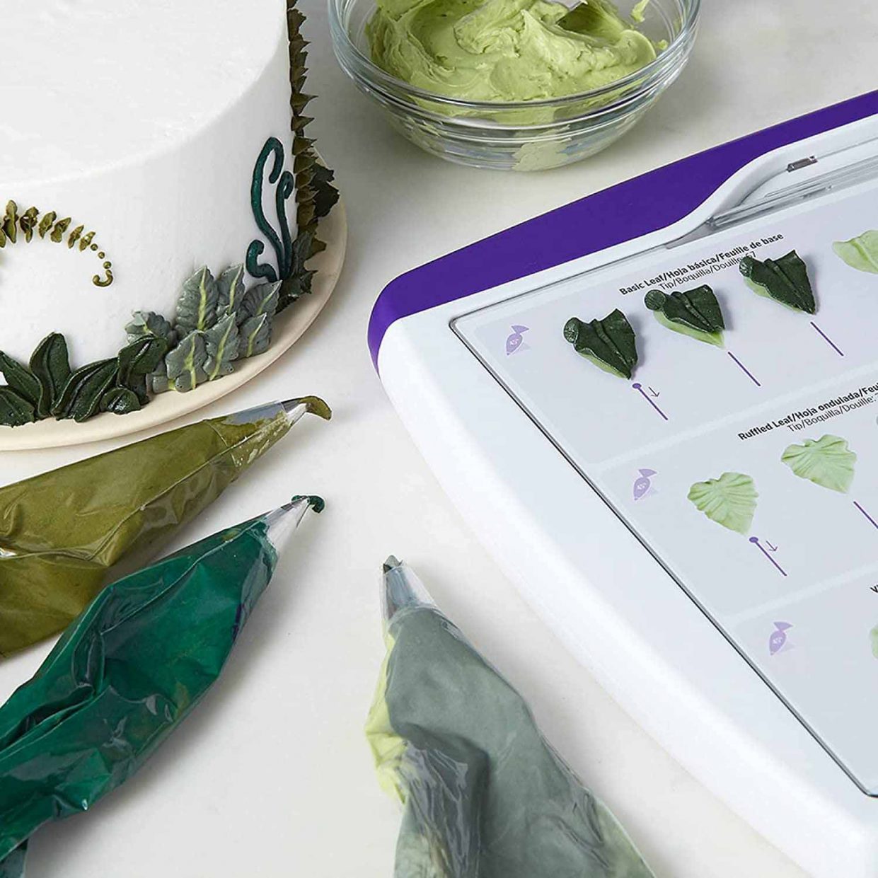 Wilton Deluxe Practice Board • The Party Cake • TPC